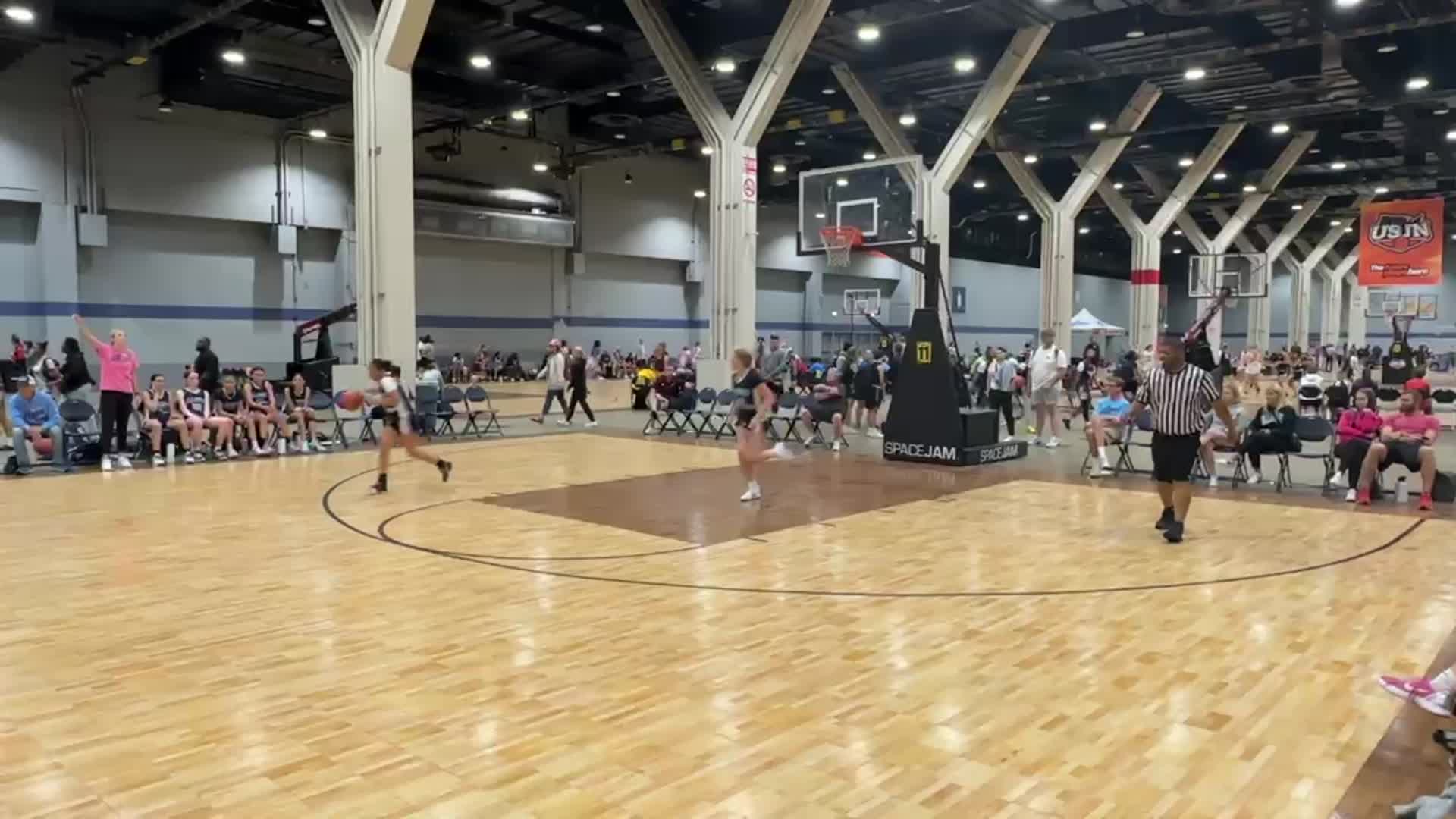 Lady Lightning 14 Bronze/Ellew - Evelyn Ingram highlights - Hudl